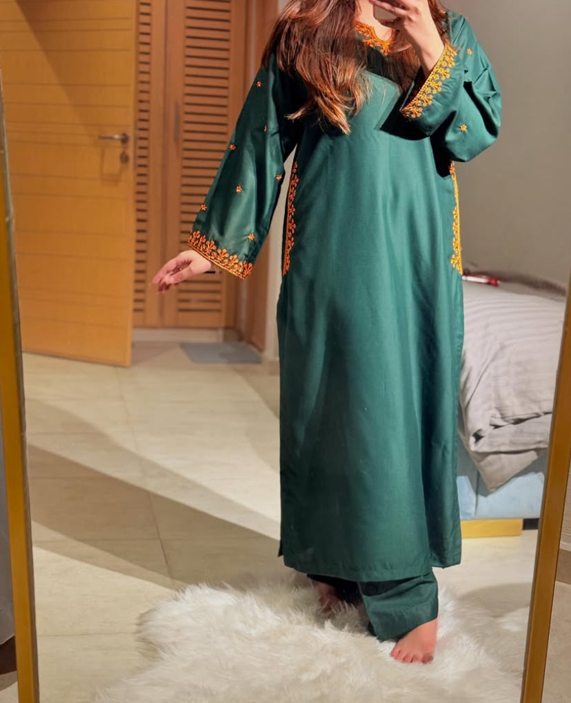 2 pc AFREEN - Embroidered Co Ords (Arabic Lawn) – Aisha’s Attire